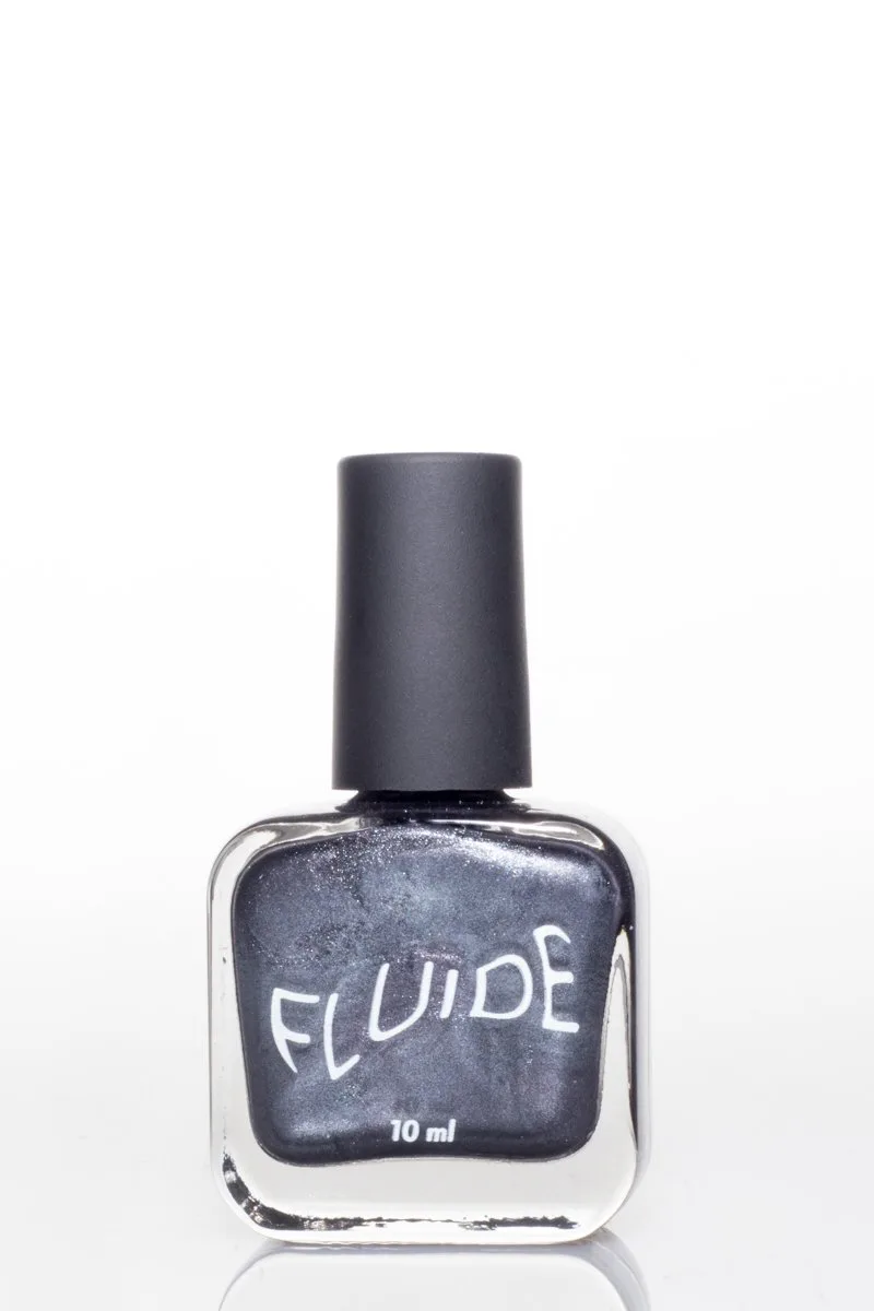 Fluide Gender-Neutral Makeup Means Glitter For All