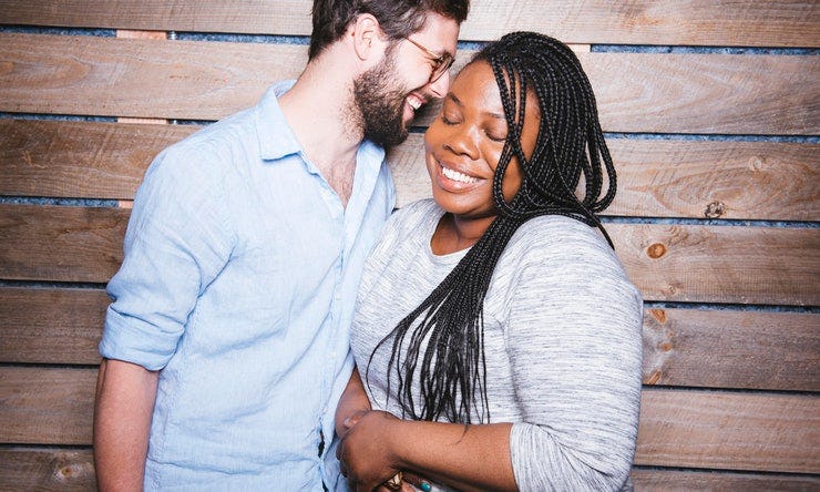 15 Successful Long-Distance Relationship Couples On What Made Them Work