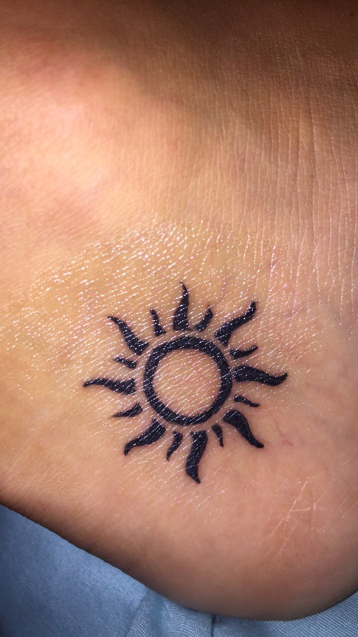 10 Unique Group Tattoo Ideas To Get On Spring Break With Your Favorite ...