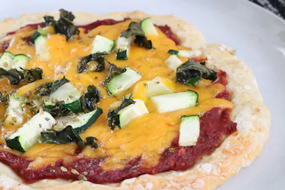 This Pizza Recipe For One Person Is The Most Adorable Thing You’ll Ever ...