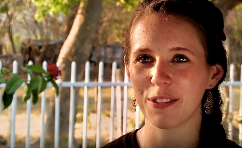 Fans Are Pissed At Jill Duggar For Reading Her Kids This "Controversial ...