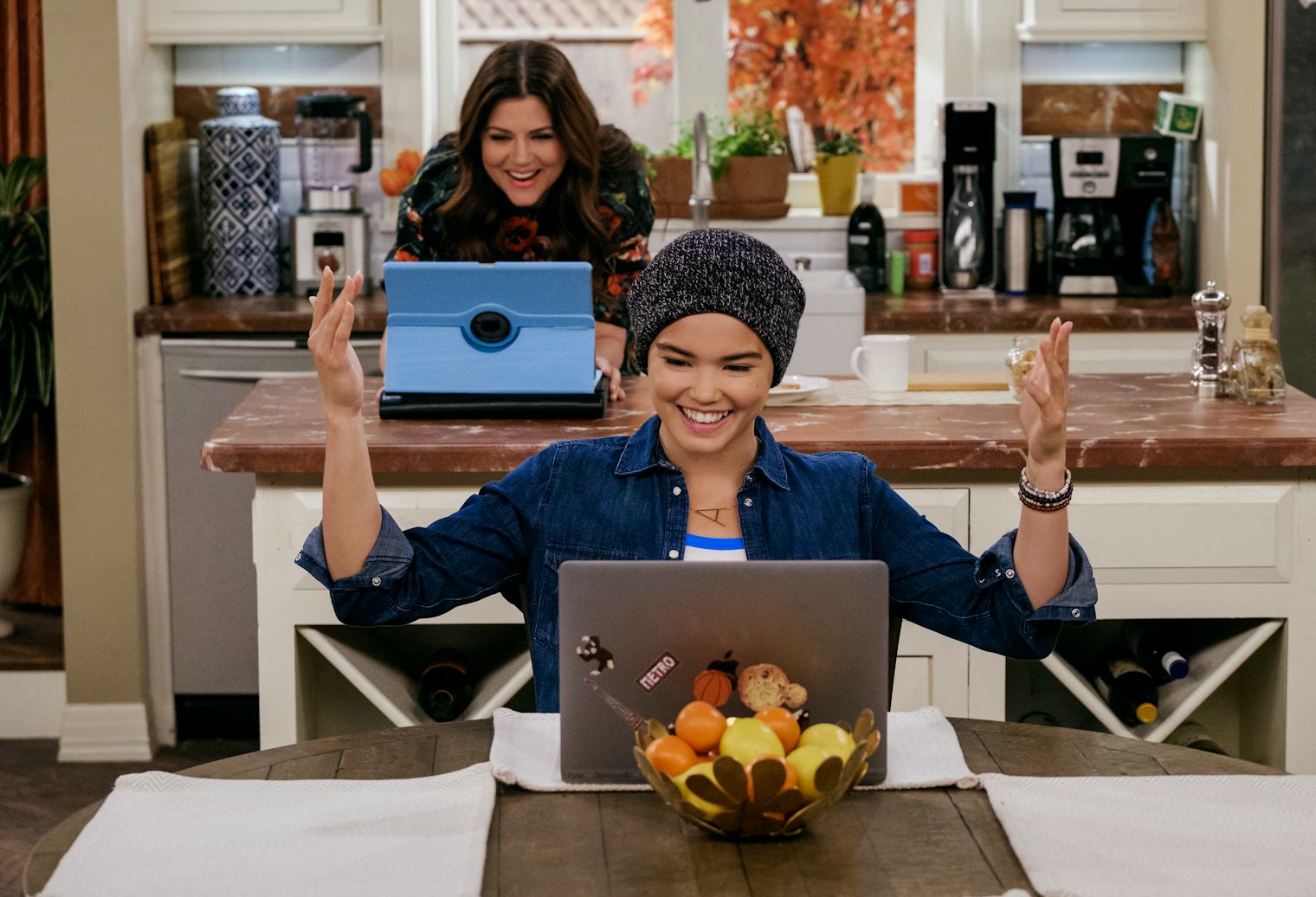 Netflix Comedy Alexa And Katie Highlights A Female Friendship That Can