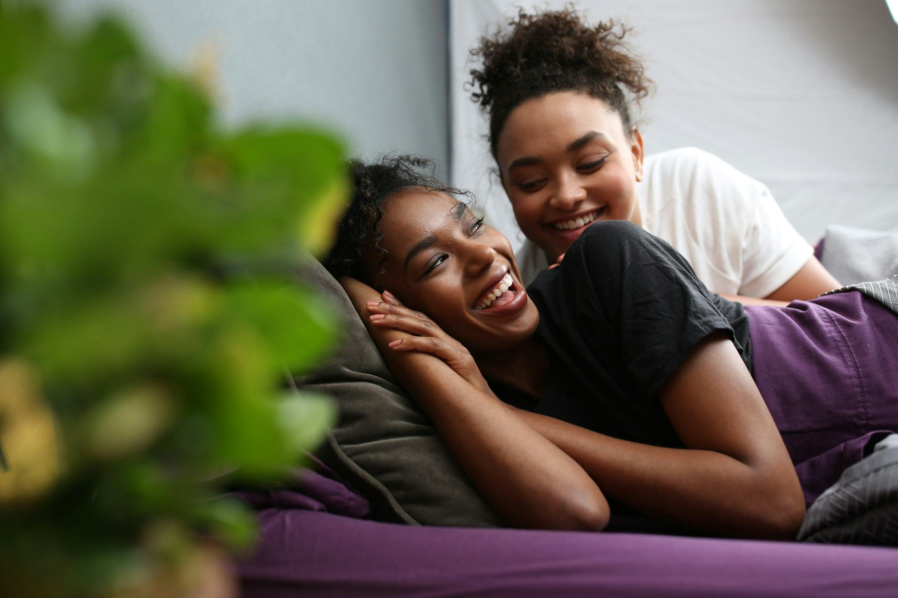 7 Ways To Respond To A Partner Who Is More Touchy-Feely Than You ...