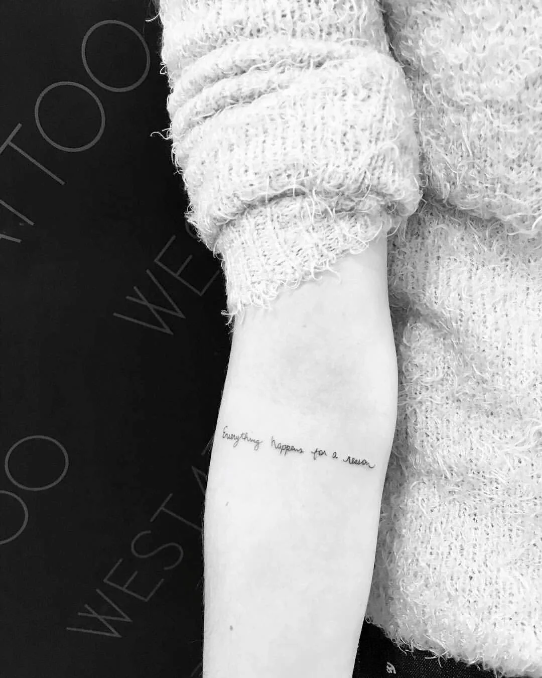11 Minimalistic Tattoo Ideas You’ll Love If You’re Obsessed With The Zodiac