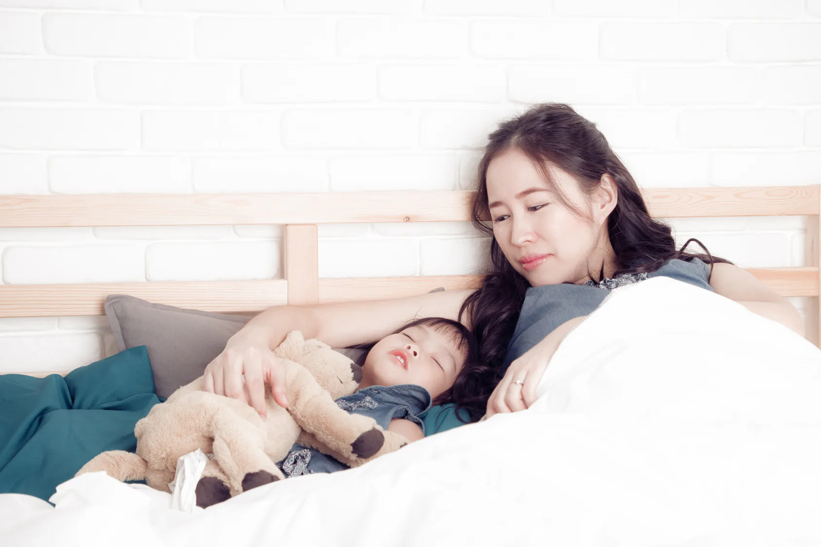 An Amazing Benefit Of Singing To Your Baby: Their Brains Actually Sync ...