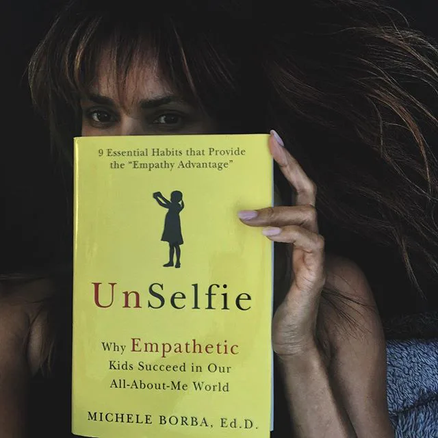 5 Books Recommended By Celebrities & Their Book Clubs In March 2018