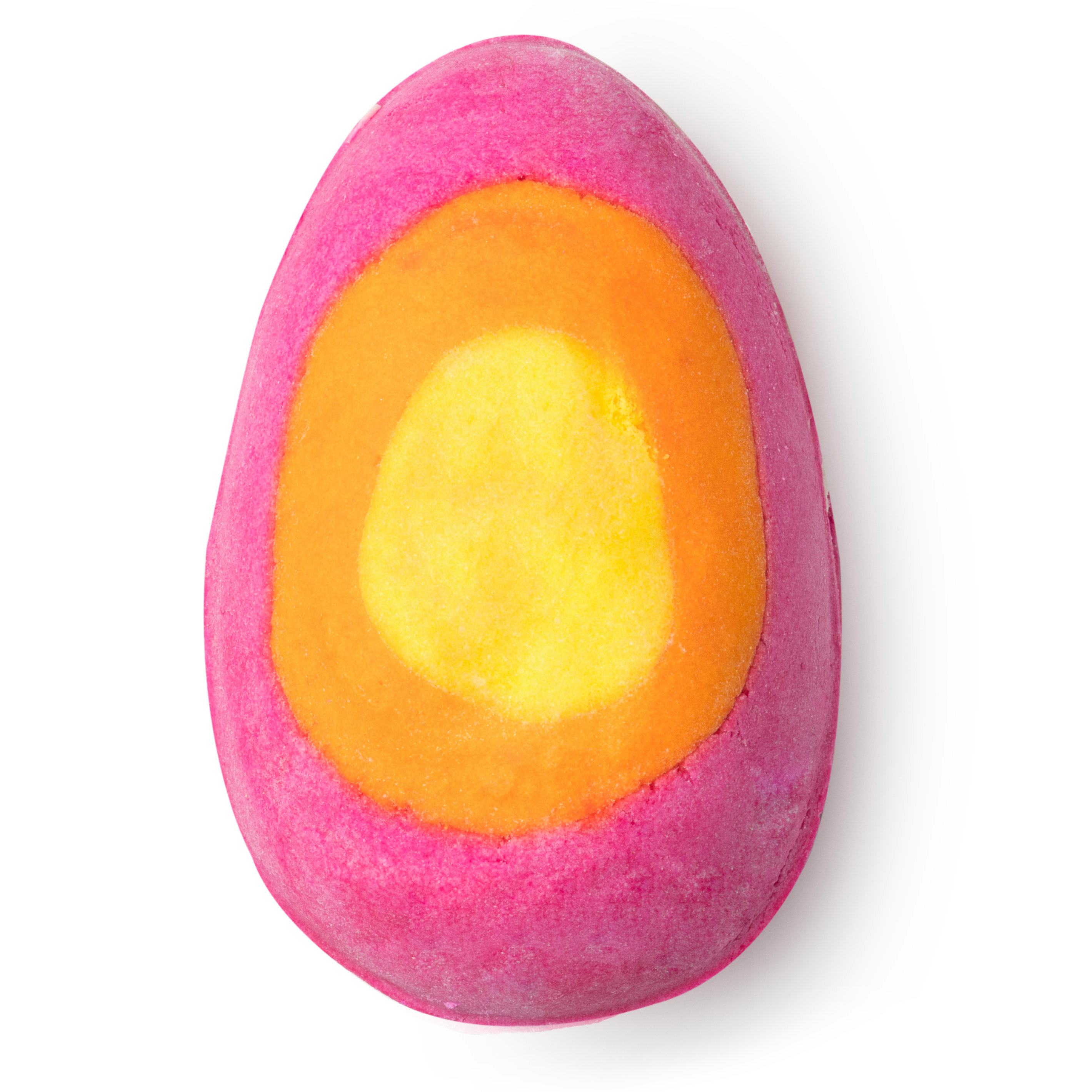 What Is In Lush's Easter Collection? The Golden Egg Bath Bomb Is The ...