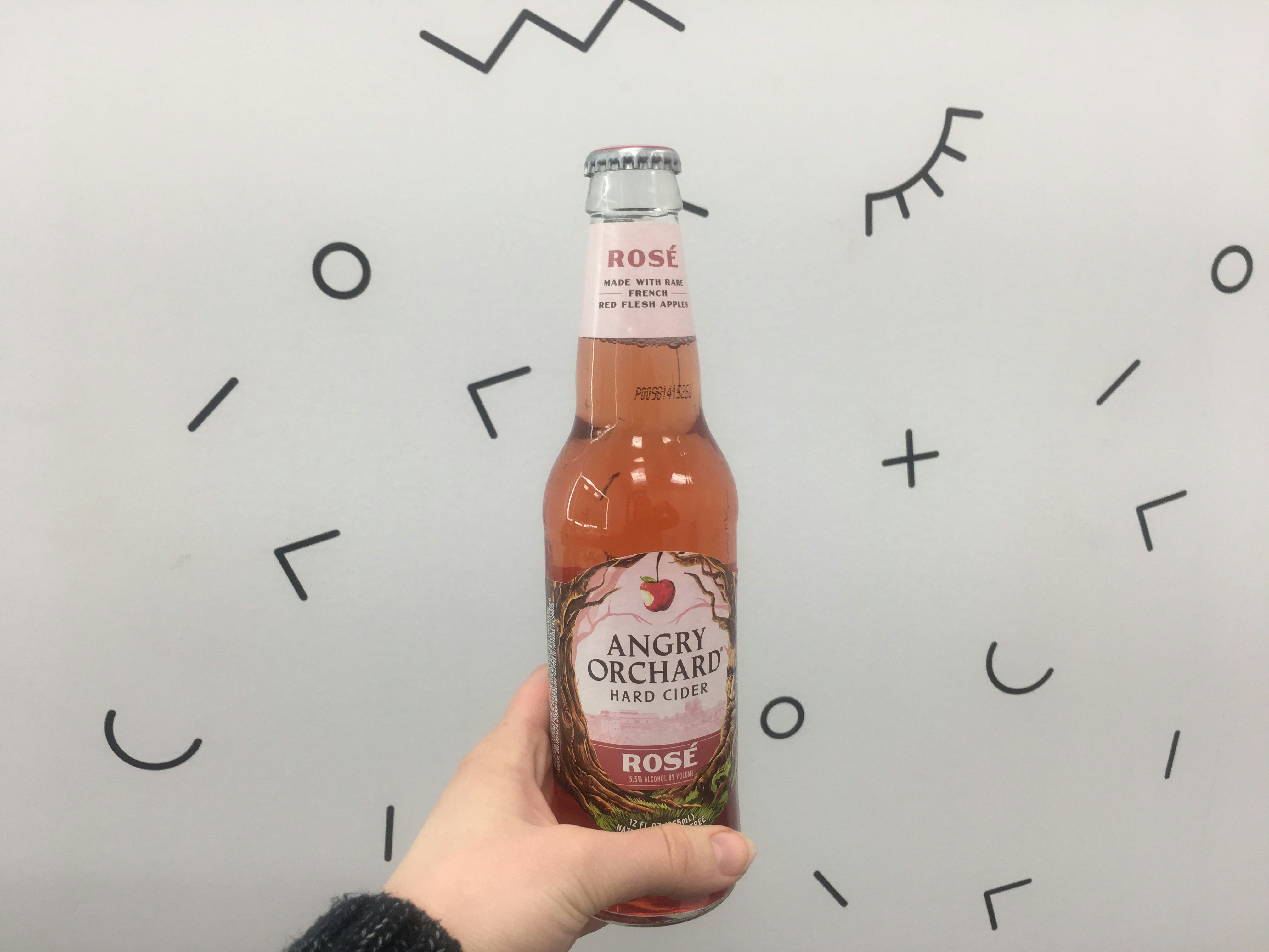 What Does Hard Cider Rose Taste Like? I Tried 4 Different Varieties ...