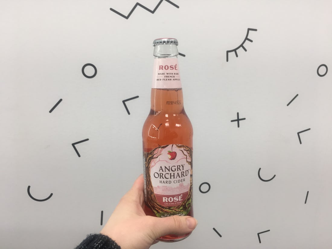 What Does Hard Cider Rose Taste Like? I Tried 4 Different Varieties ...