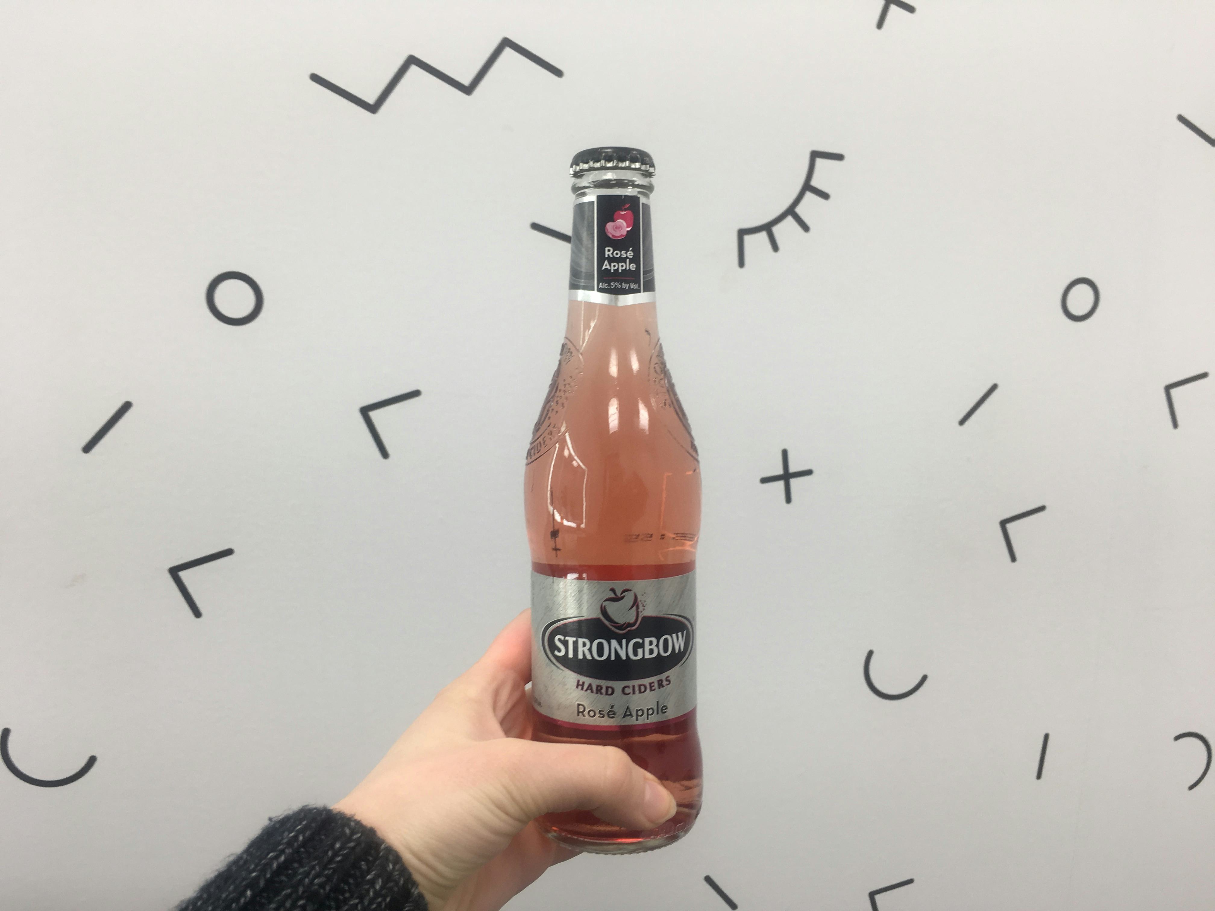 What Does Hard Cider Rose Taste Like? I Tried 4 Different Varieties ...