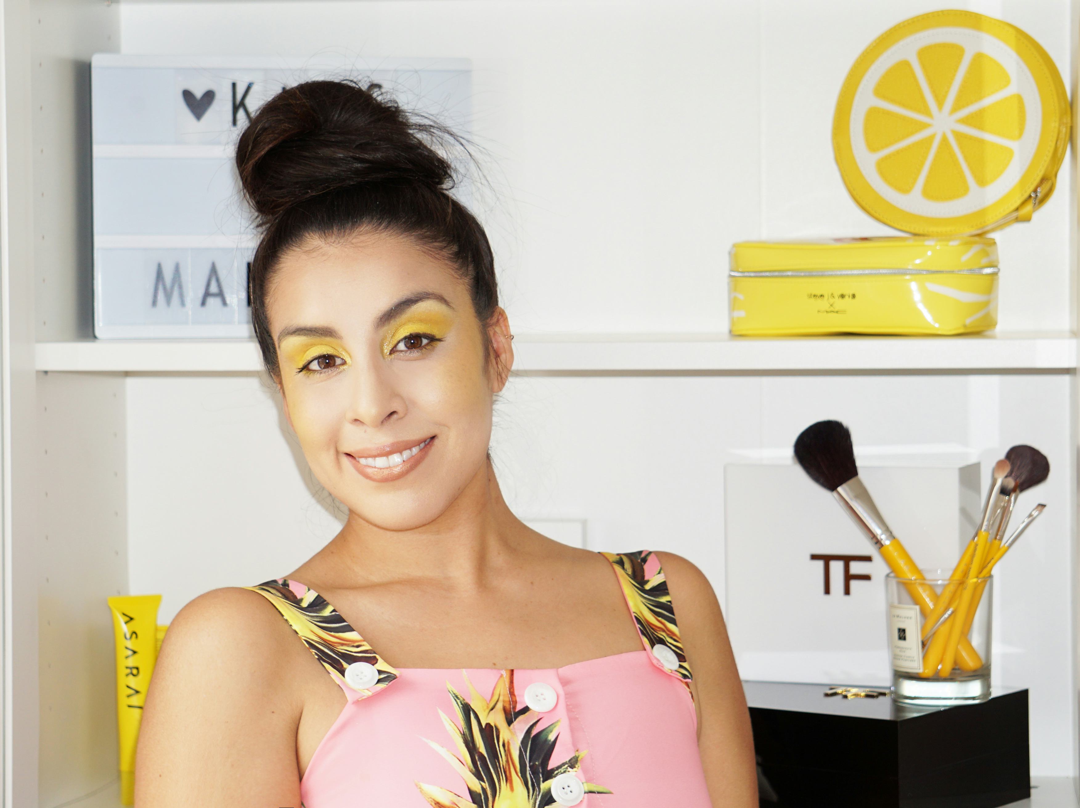Gen Z Yellow Makeup Is The Most Unexpected (& Surprisingly Wearable ...