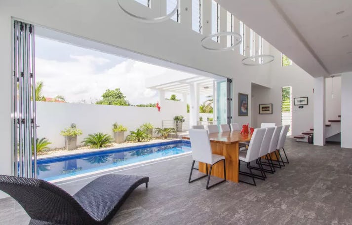 6 Tropical Vacation Rentals On Airbnb For Some Much-Needed Vitamin Sea