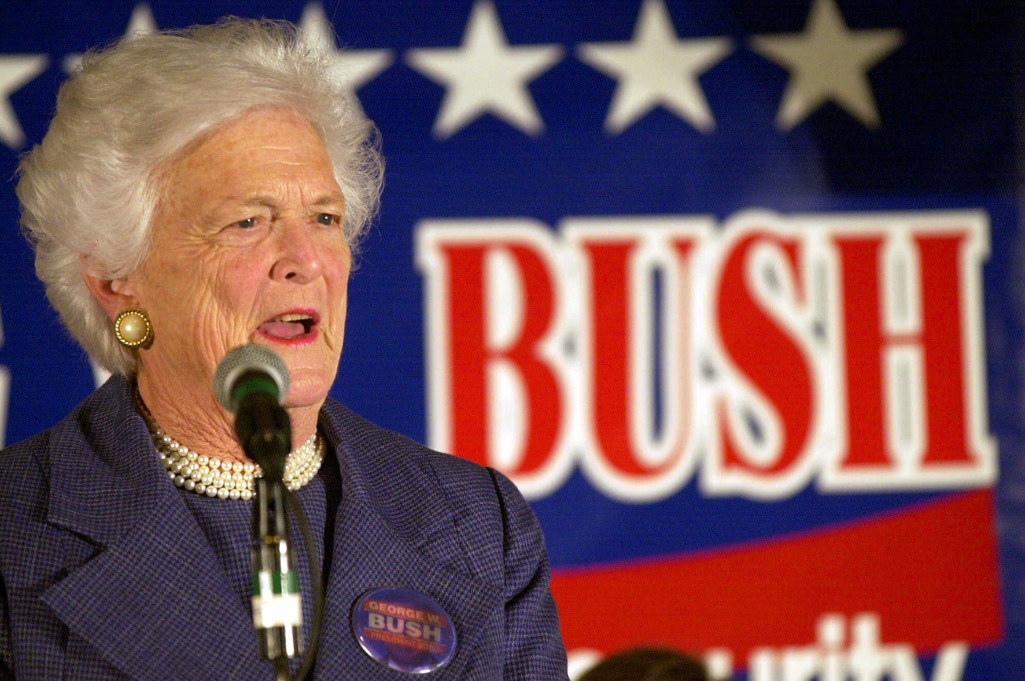 13 Photos Of Barbara Bush Through The Years That Reveal A Dynamic ...