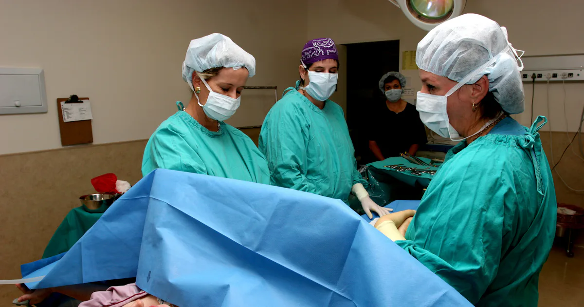 Having An Emergency C Section Here Are 10 Things I Wish I Knew About Having An Emergency C Section Here Are 10 Things I Wish I Knew About