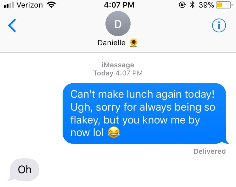 How To Cancel Plans With A Friend Over Text, According To An Expert