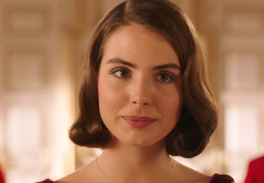 Will Willow Be Queen On 'The Royals'? Robert Has A Plan In Mind