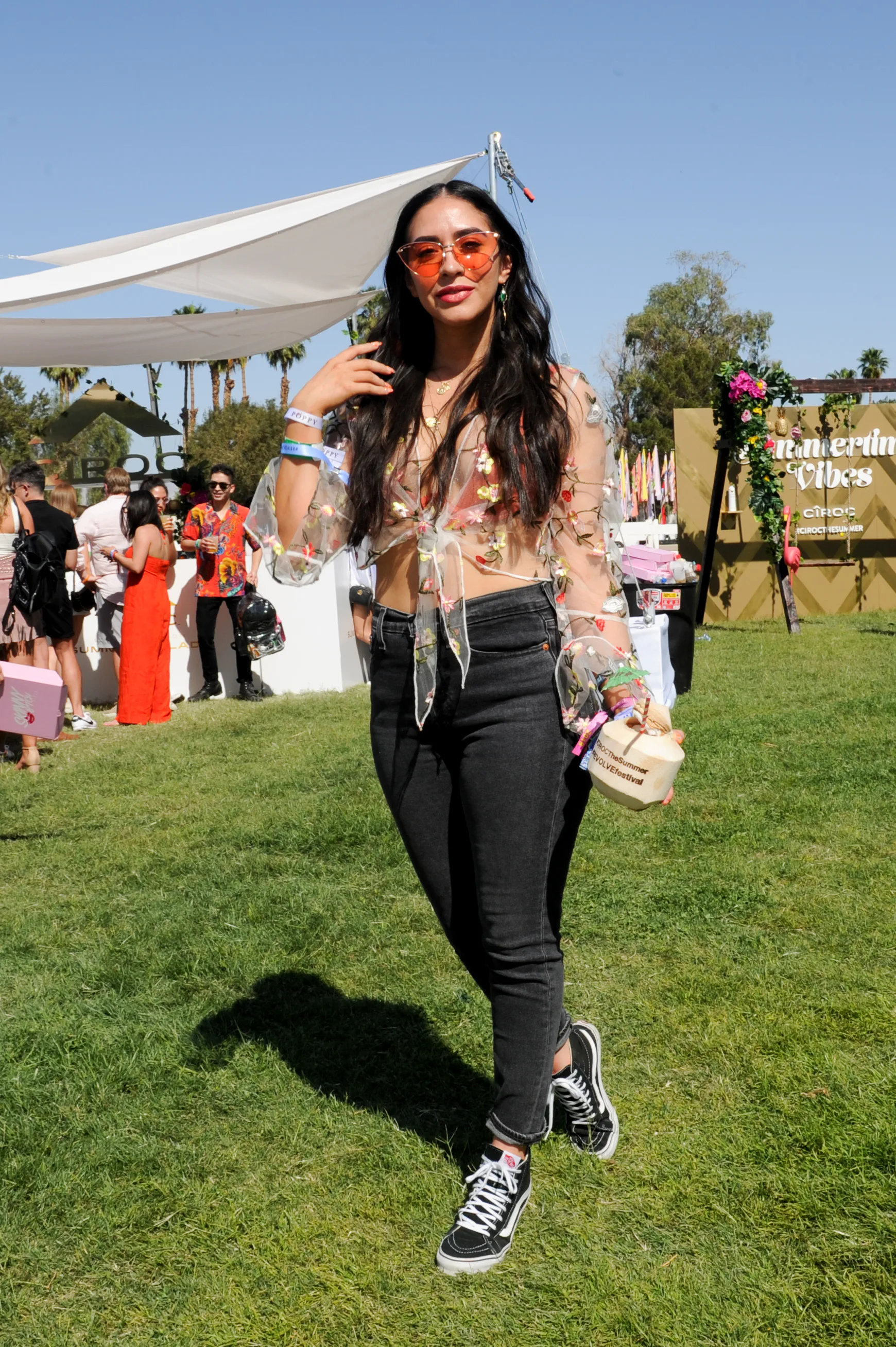 20 May 2018 Outfit Ideas From The Best Dressed People At Revolve Festival