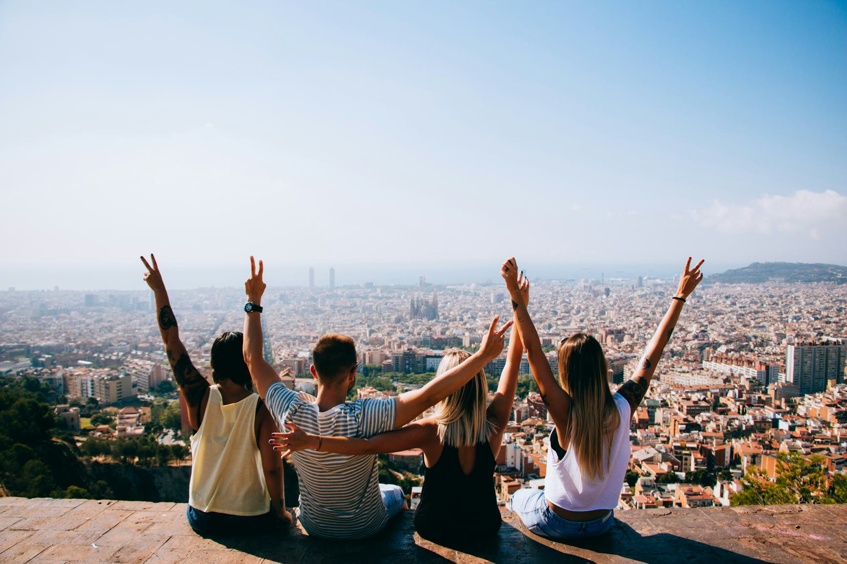4 Secrets Study Abroad Students Know & Probably Won't Share