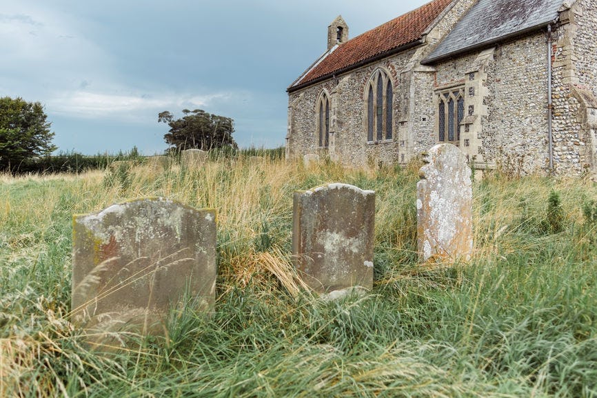 7 Creepy Books Set In The British Countryside To Stop You Ever Leaving ...
