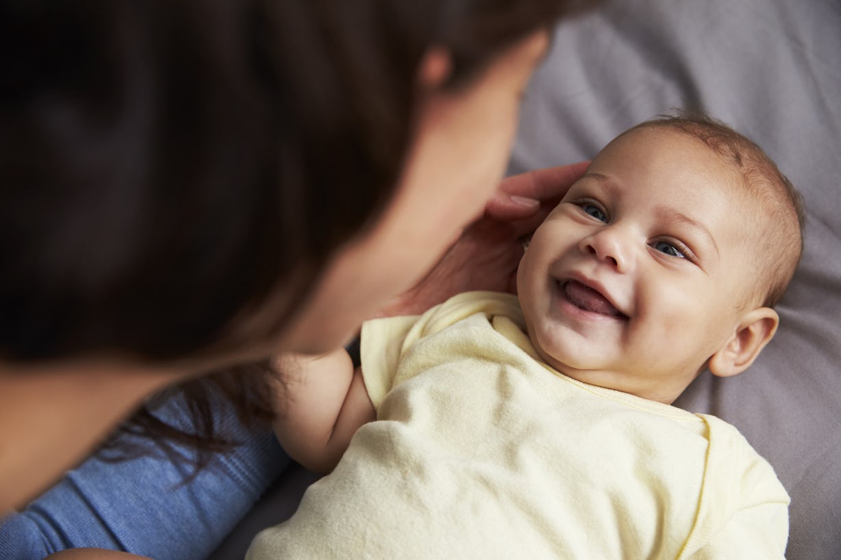 8 Ways Your Baby Is Trying To Say You're Their Favorite