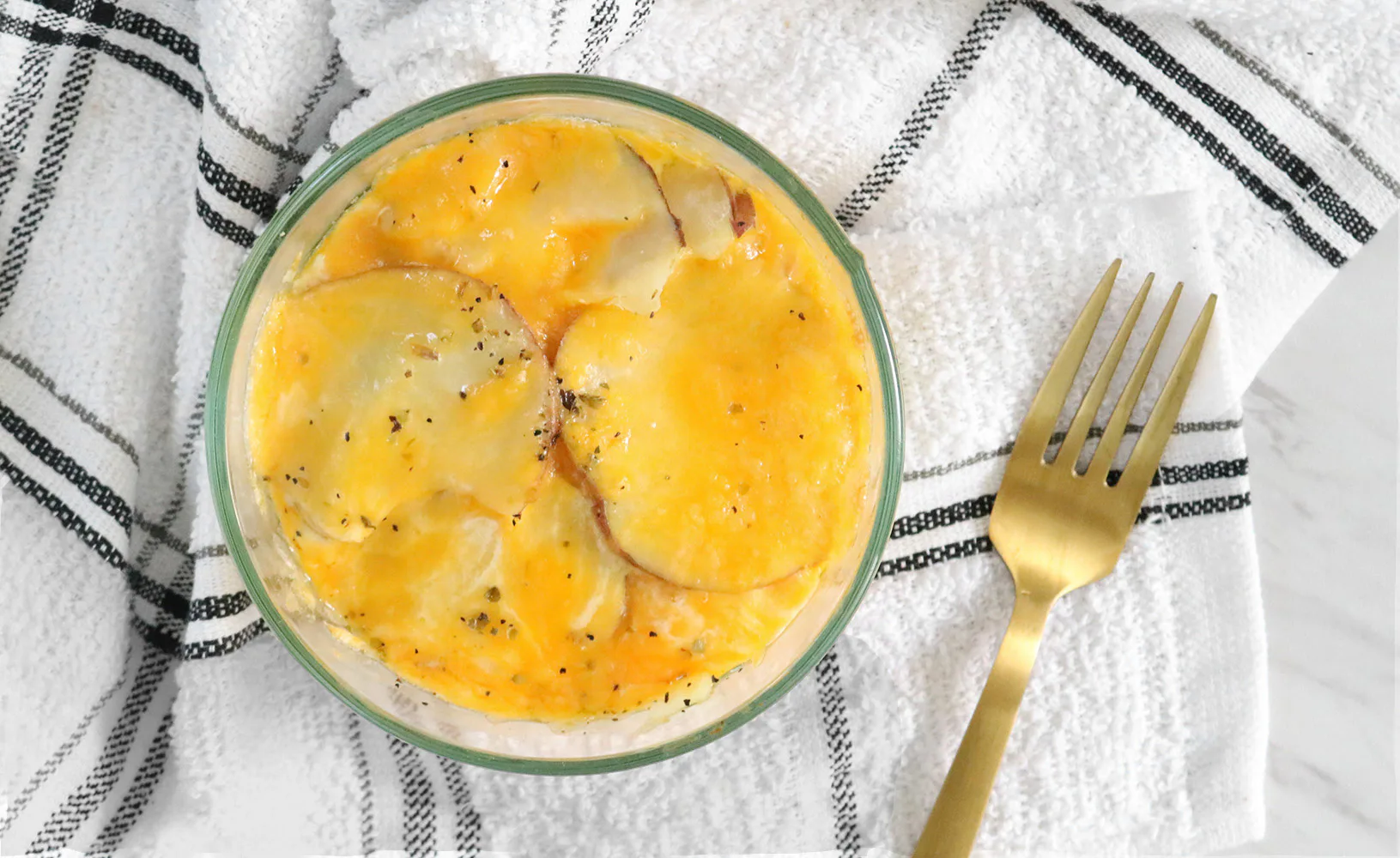 This Cheesy Scalloped Potatoes Recipe For One Person Makes The Ultimate ...