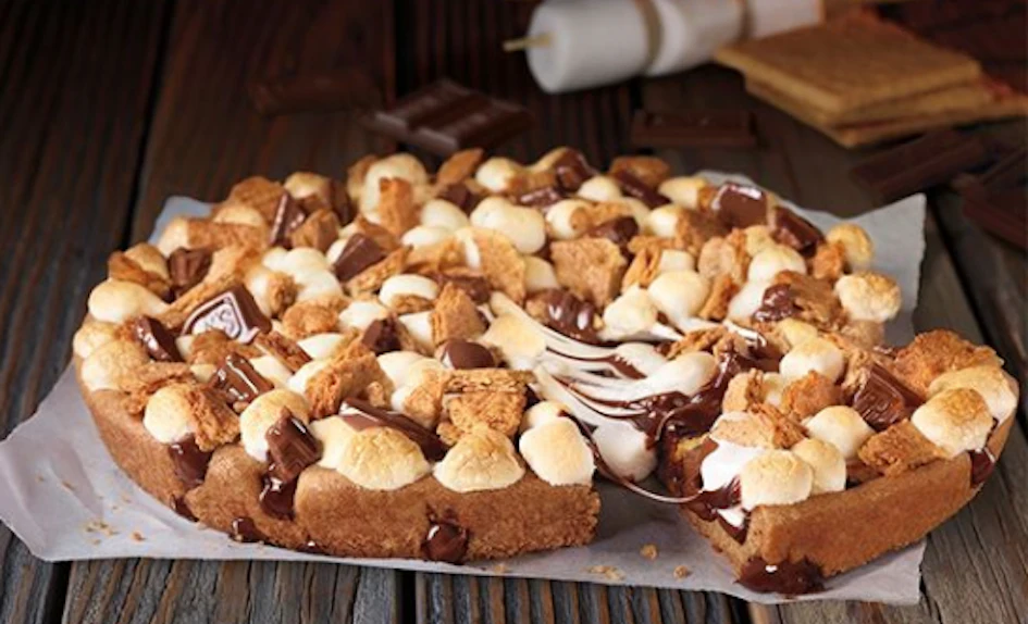 Pizza Hut s Hershey s Toasted S mores Cookie Is Back Summer Just Got pizza-hut-s-hershey-s-toasted-s-mores-cookie-is-back-summer-just-got
