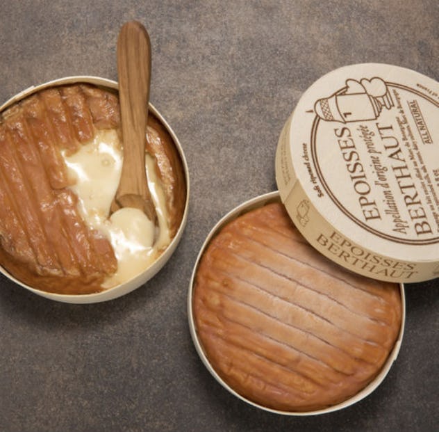 16 Unique Cheeses To Try On National Cheese Day 2018 So You Can ...