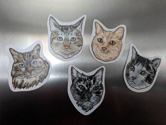 These Personalized Face Magnets Let You Hang Your Whole Squad Up On The ...