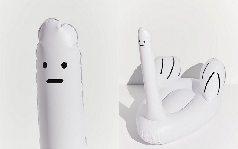 The Swan-Thing Float From Urban Outfitters Is The Most Iconic ...