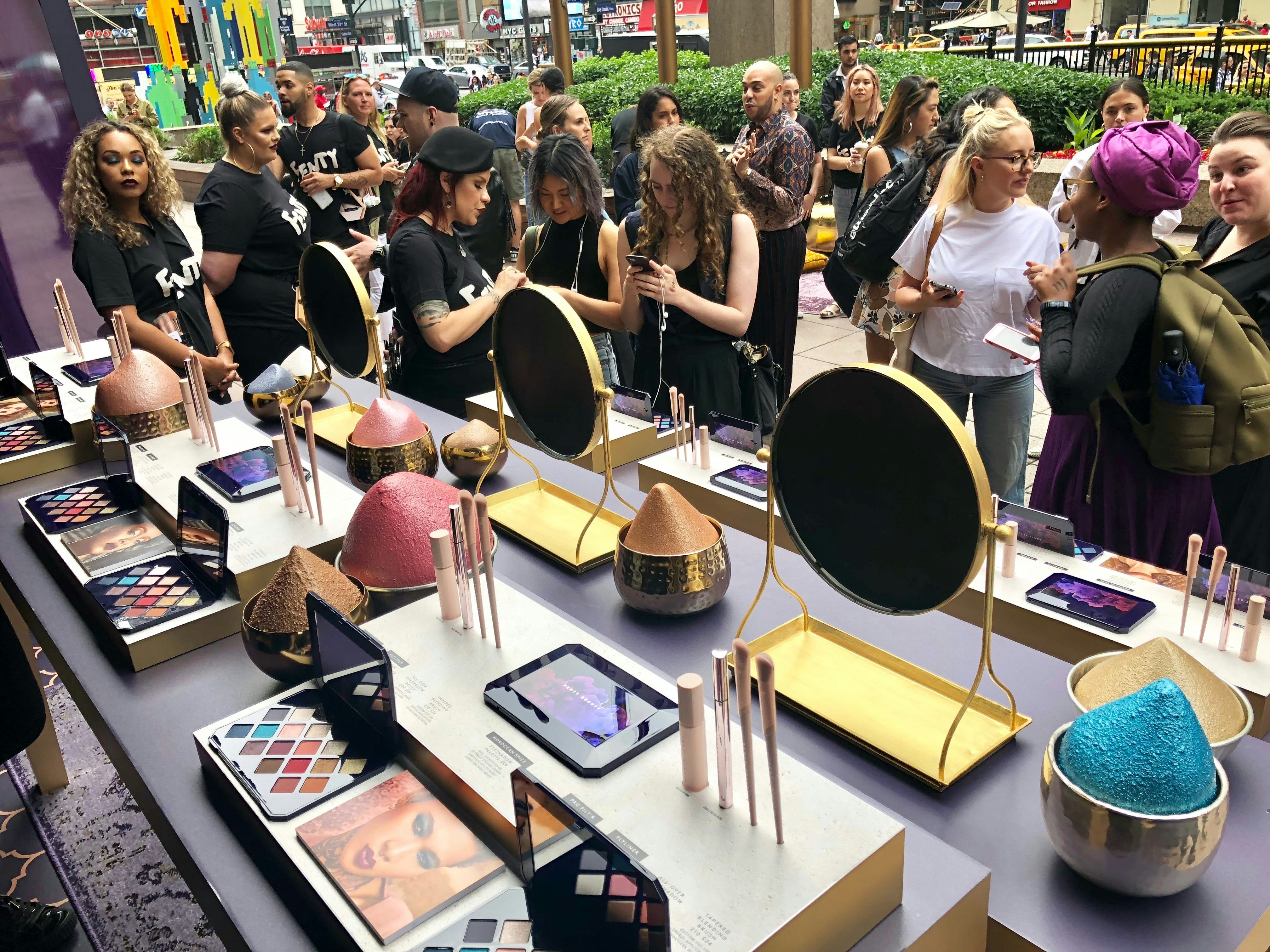 What Does The Fenty Beauty Pop-Up Shop Look Like? I Got To Experience ...