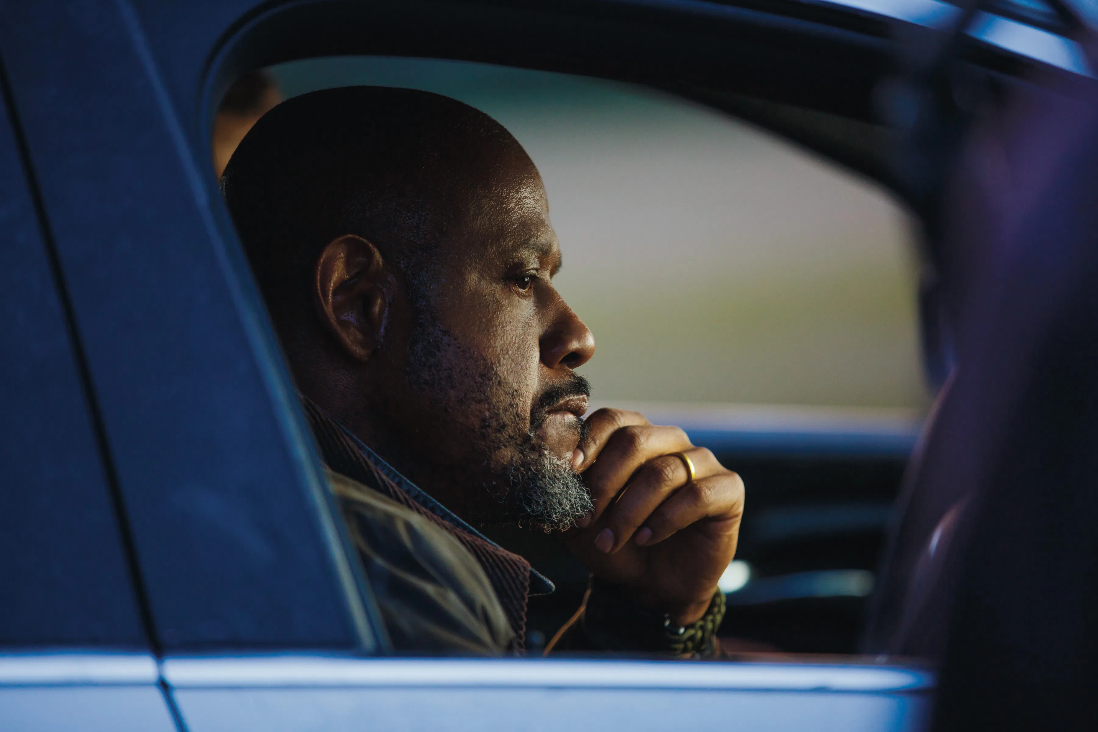 What Caused The Apocalypse In 'How It Ends'? The Netflix Movie Portrays ...