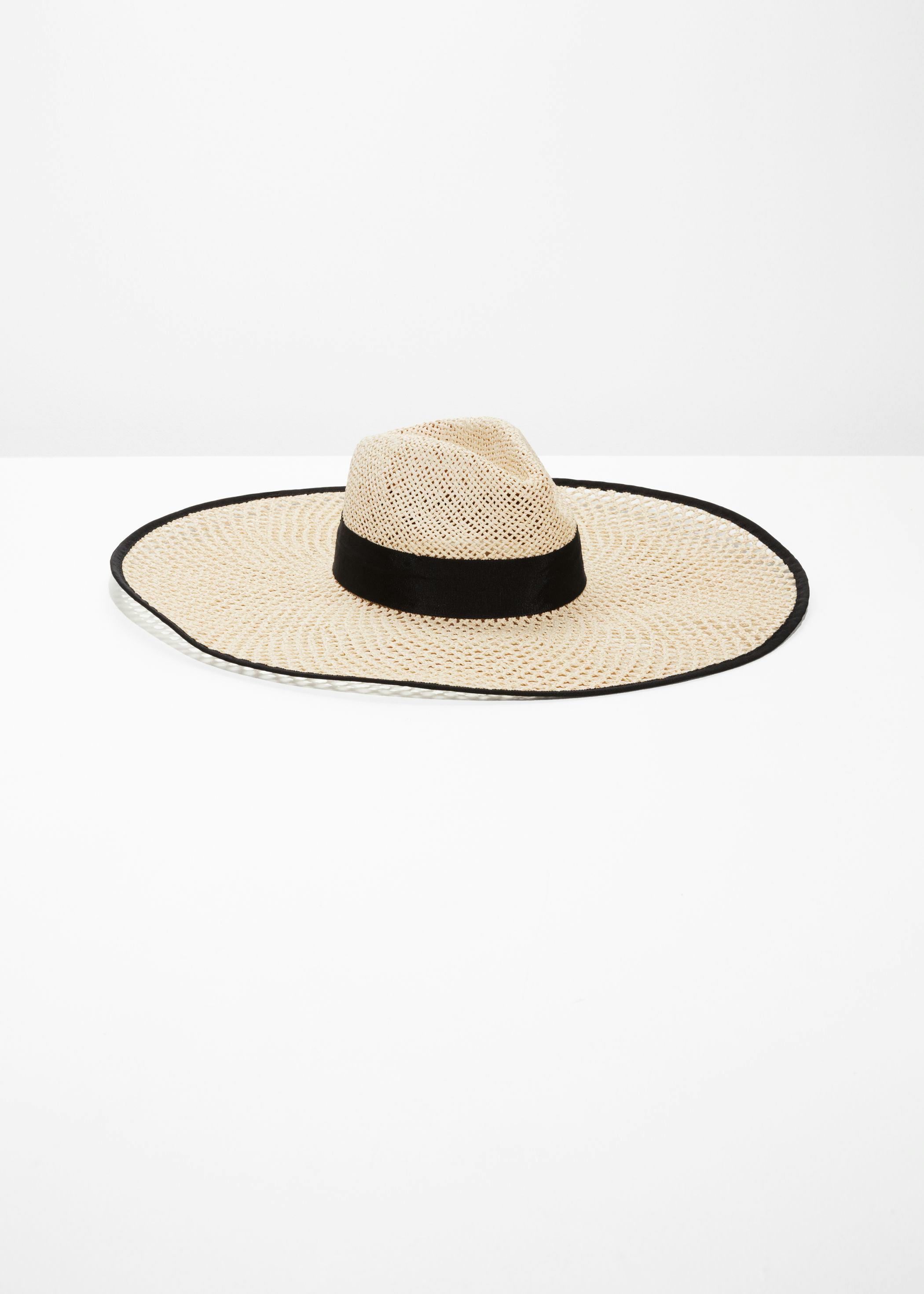 Giant Straw Hats Are The Viral Trend Of The Summer, So Here's How To ...