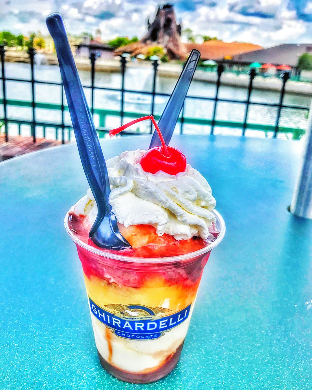 Disney World Has Alcohol-Infused Beignets In 3 Flavors — Here’s Where ...