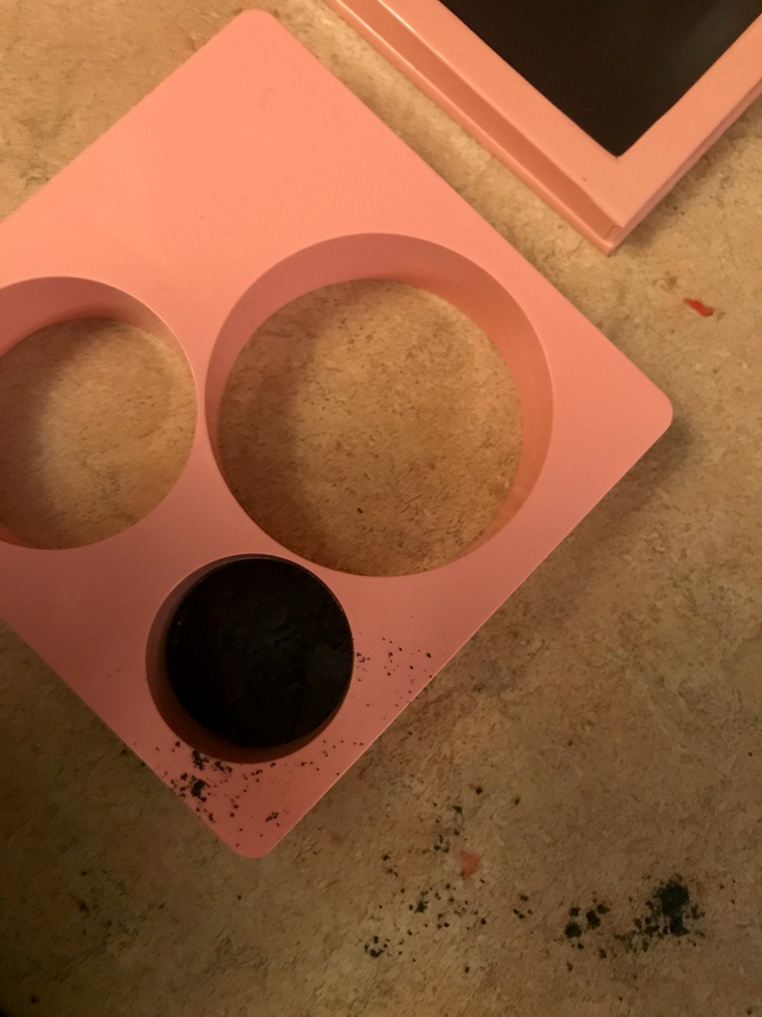 How Do You Fix Broken Eyeshadow? The Fixy Makeup Repair Kit Makes ...