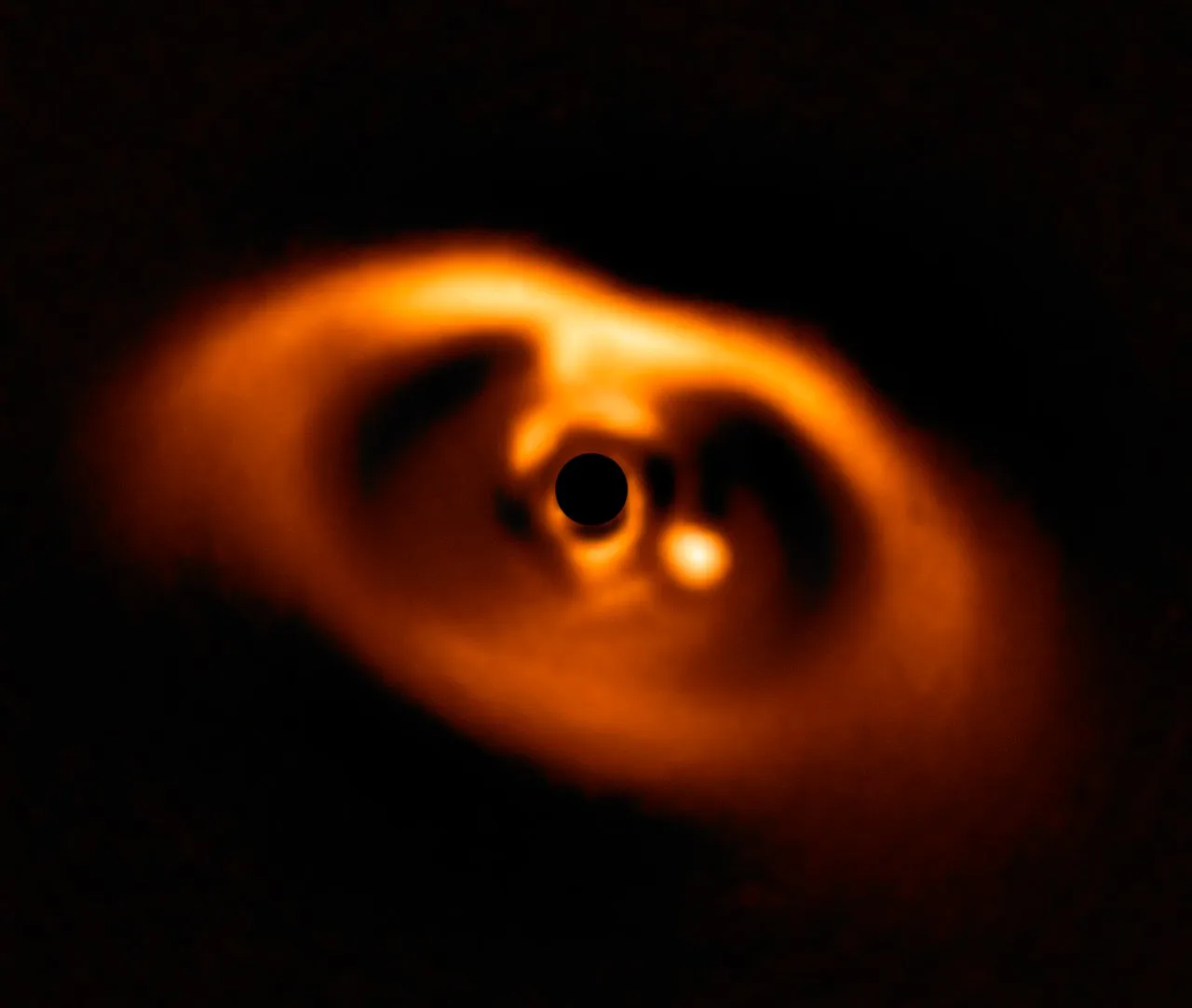 This Photo Of A Newborn Planet Is About To Rock Your World