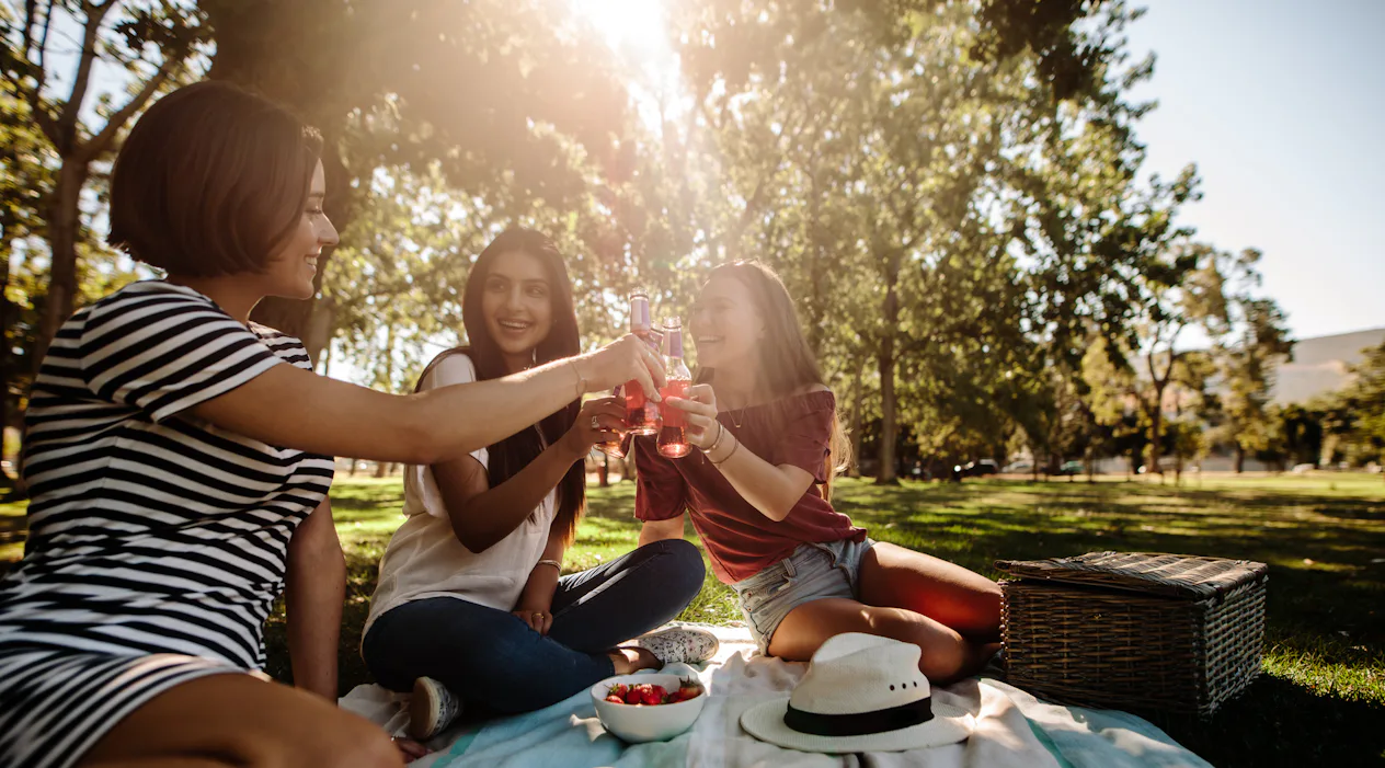 11 Fun Old-Fashioned Social Activities We Should Bring Back