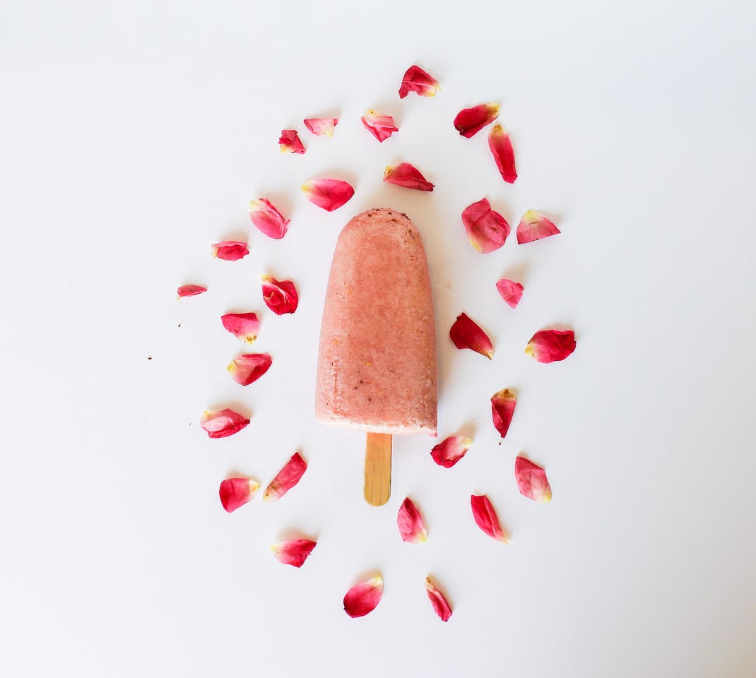 Facial Popsicles Are Now A Thing & You Can Make Them Right At Home