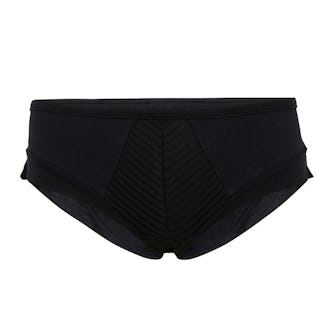 The Very Good Bra & Underwear Set Is Completely Compostable & Here's ...