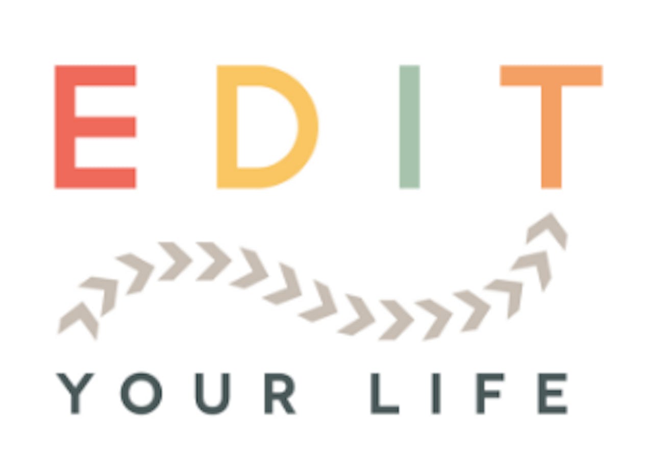 7 Best Podcasts For Moms That Get *Real* About Motherhood, Because We ...