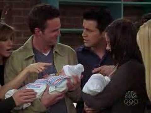 11 'Friends' Series Finale Moments That Still Hold Up 14 Years Later