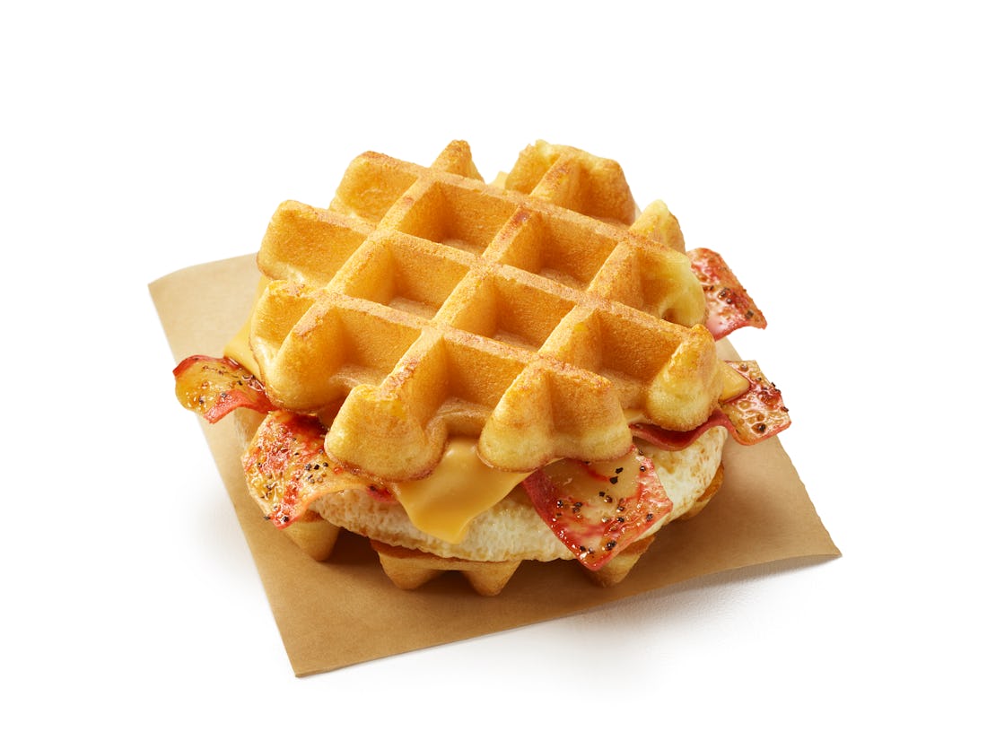 Dunkin' Donuts' Fall 2018 Lineup Includes Pumpkin, Maple, And Apple ...