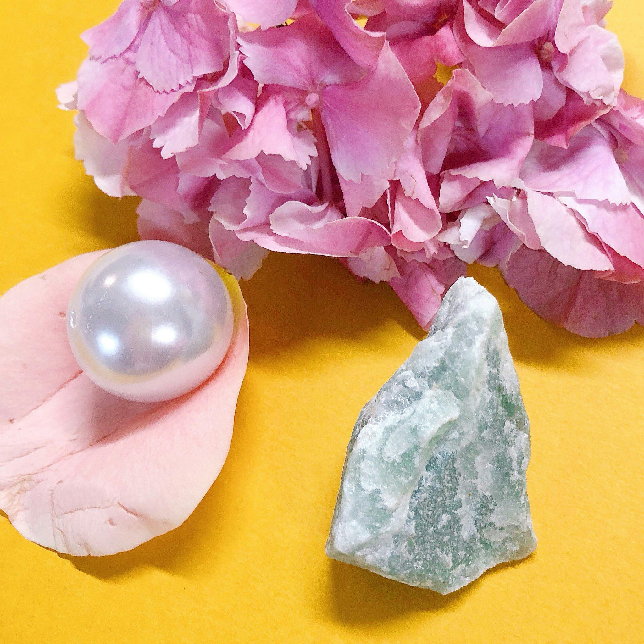 7 Crystals For The August 2018 Full Moon That Will Help All Zodiac ...