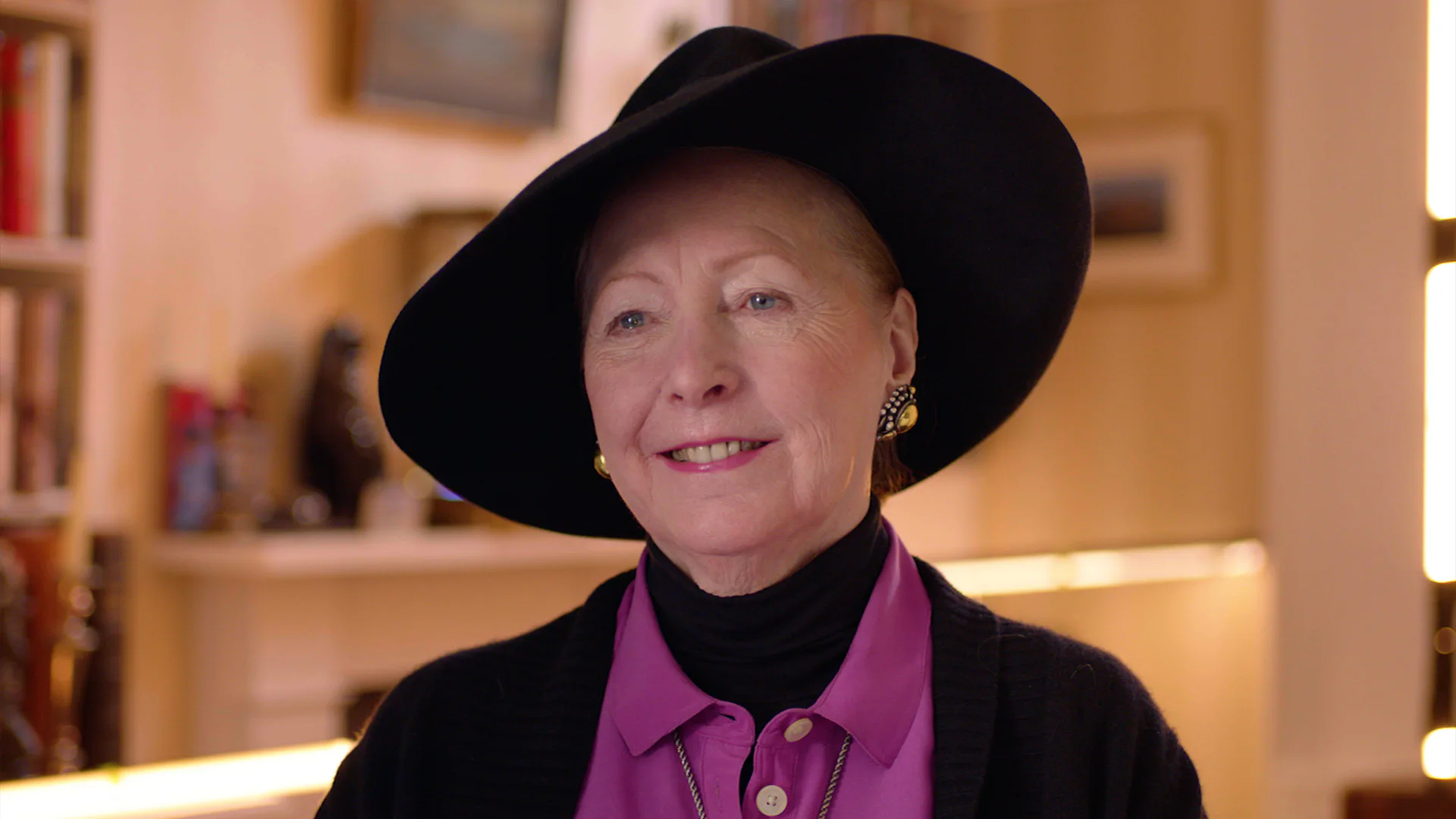 Who Are The Royal Experts Featured In 'The Story Of The Royals'? Here's ...