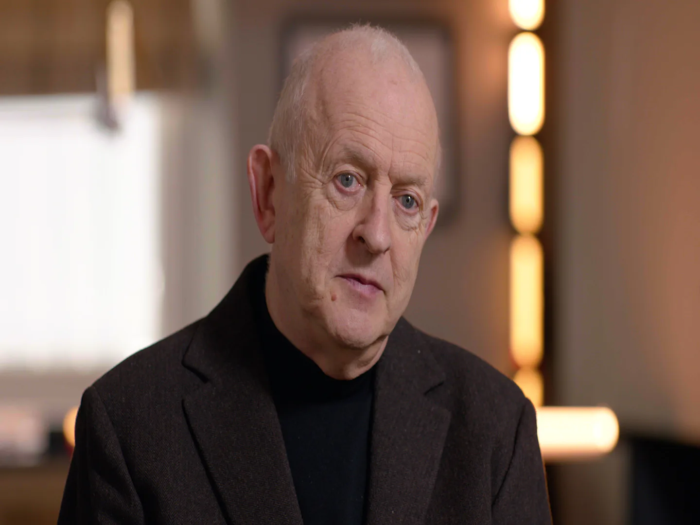 Who Are The Royal Experts Featured In 'The Story Of The Royals'? Here's ...