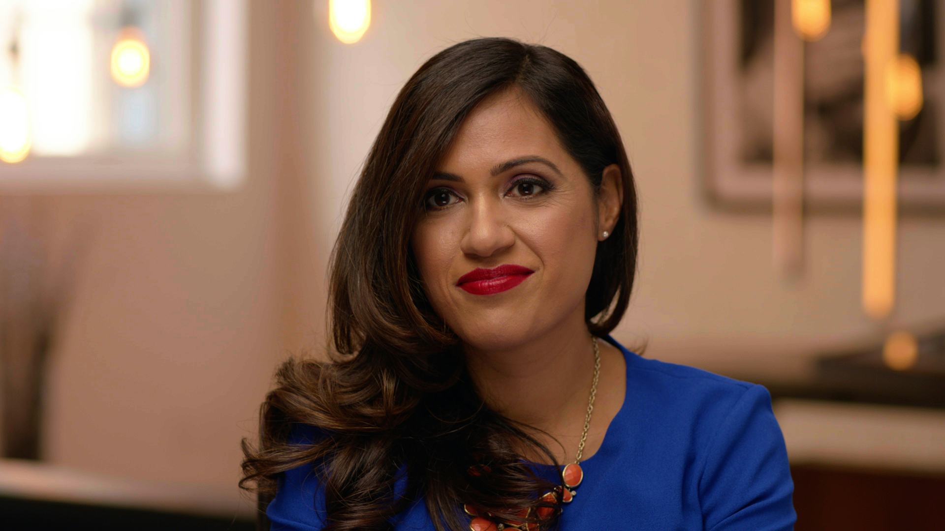 Who Are The Royal Experts Featured In 'The Story Of The Royals'? Here's ...