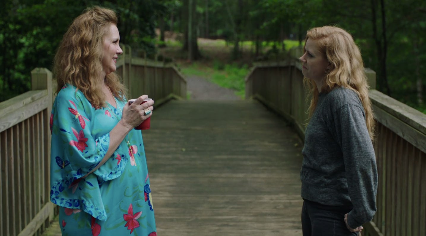 The 'Sharp Objects' Costume Designer On Hiding Camille's Scars & How To ...