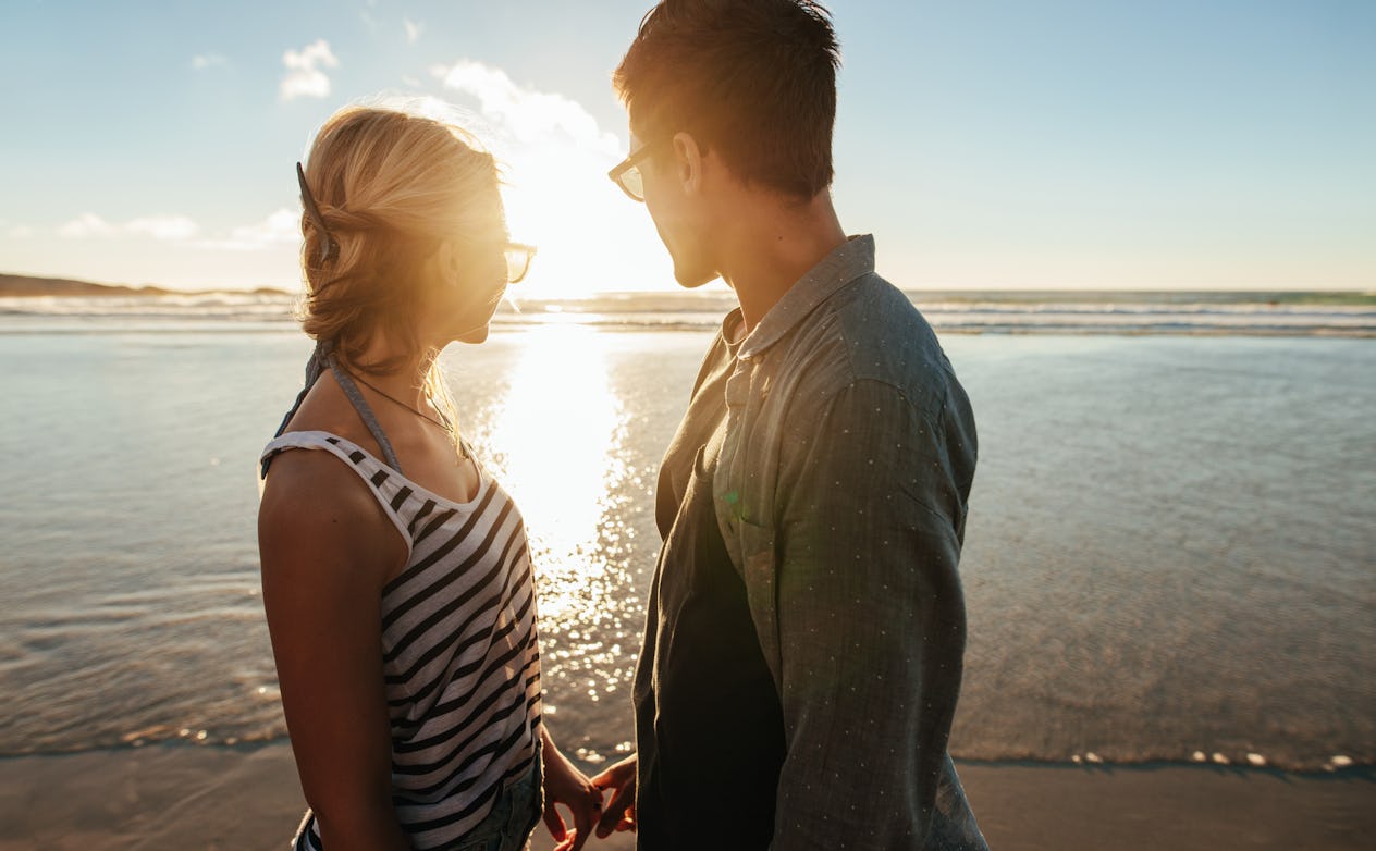 7 Ways You’re Showing Affection Without Even Realizing It, According To Men