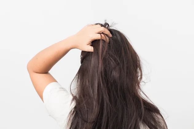 7 Surprising Health Conditions You Could Have If Your Hair Grows Slowly