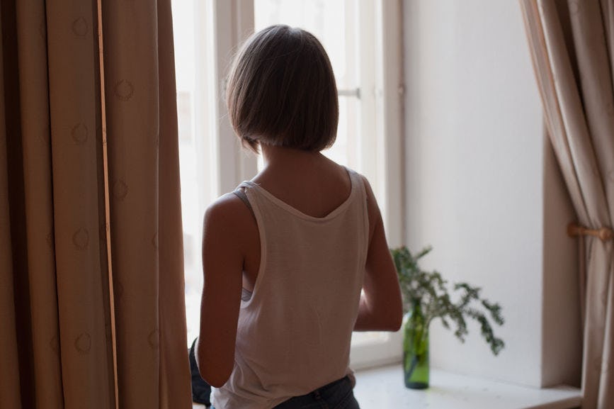 10 Signs Your Health Anxiety Is Becoming A Serious Problem & What To Do ...