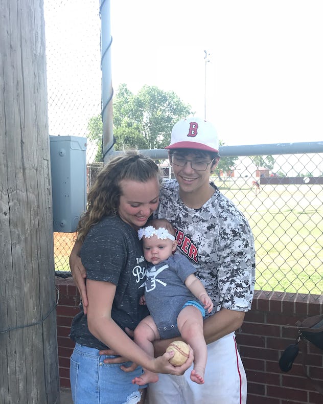 What Is ‘Unexpected’ Star Emiley’s Instagram? Her Account Shows That ...